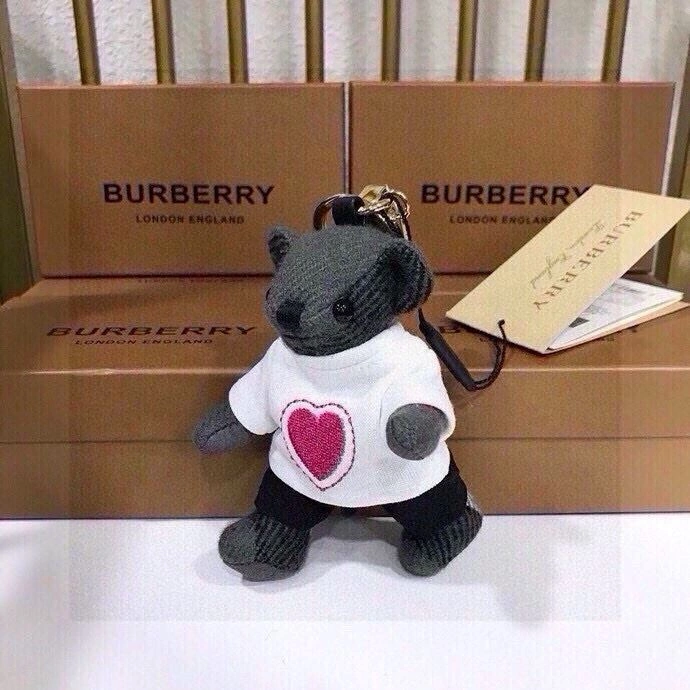 Value-priced Burberry Ornaments