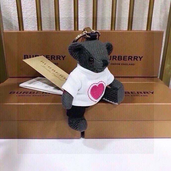 Value-priced Burberry Ornaments