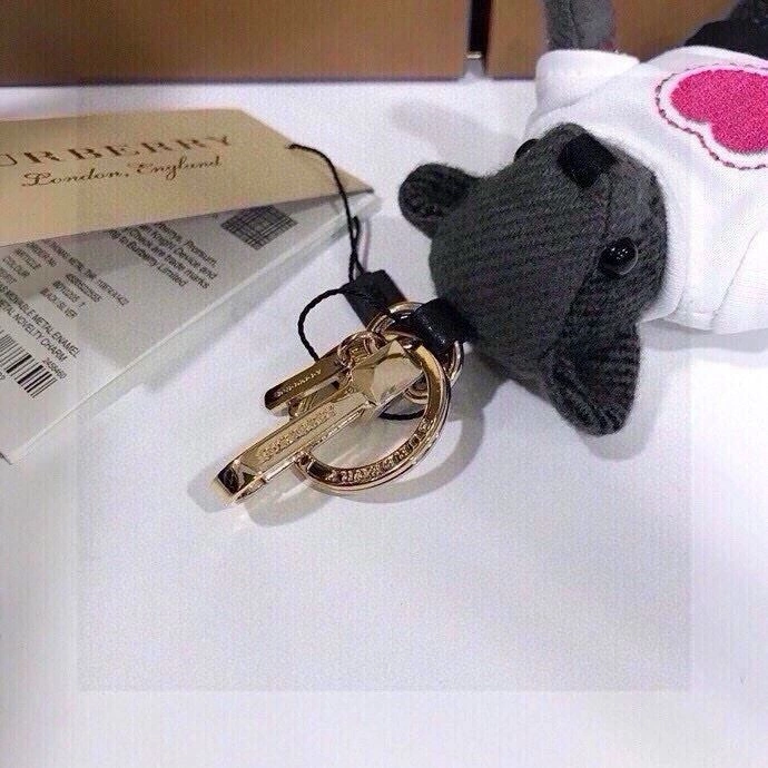 Value-priced Burberry Ornaments
