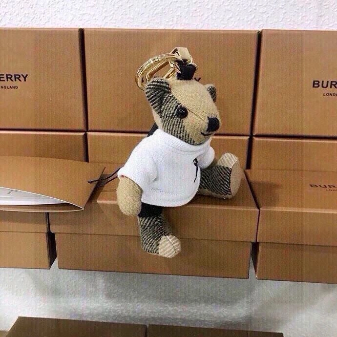 Low-cost Burberry Ornaments