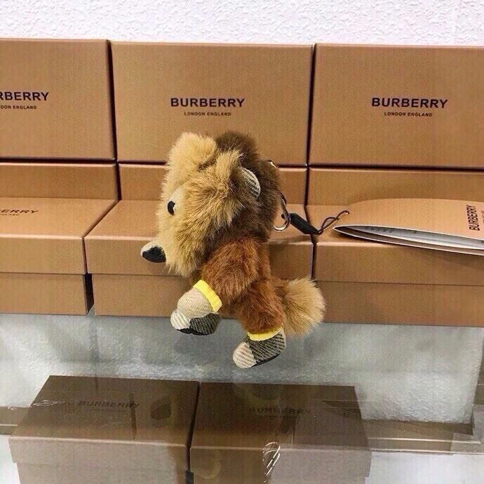 Top match Burberry Ornaments