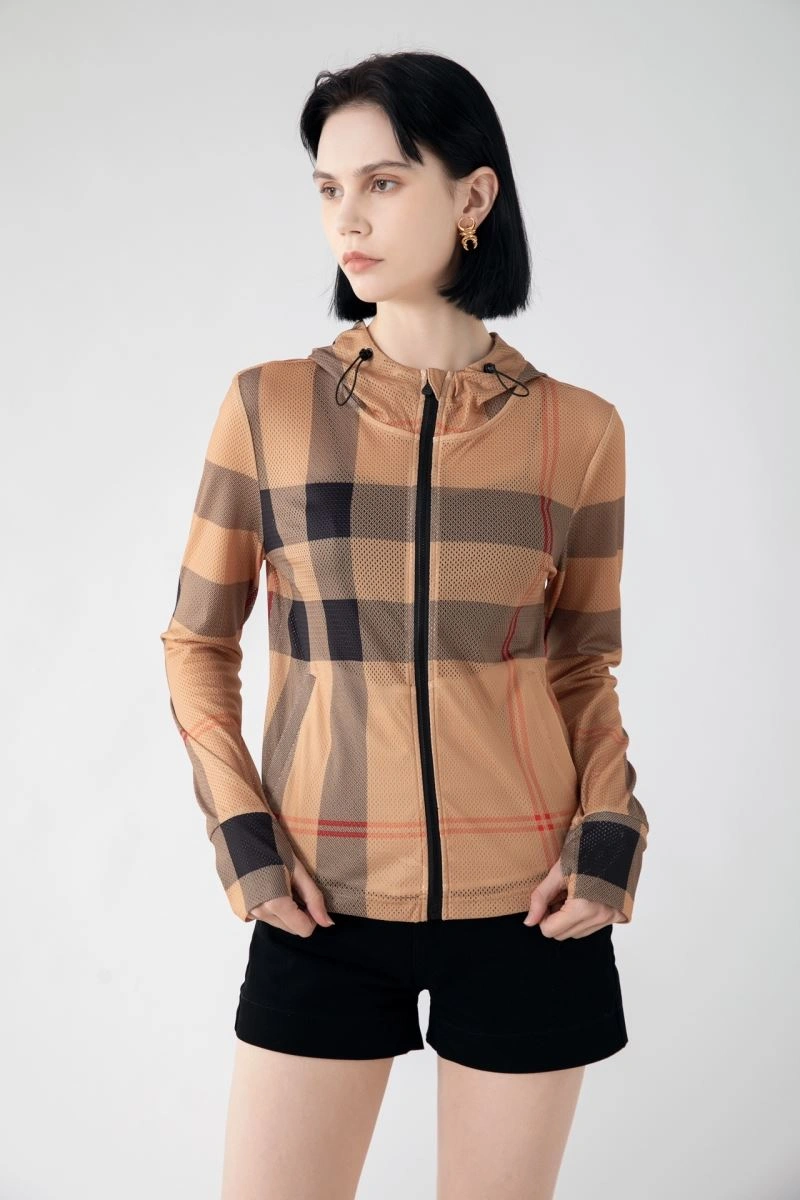 Economical Burberry Outwear