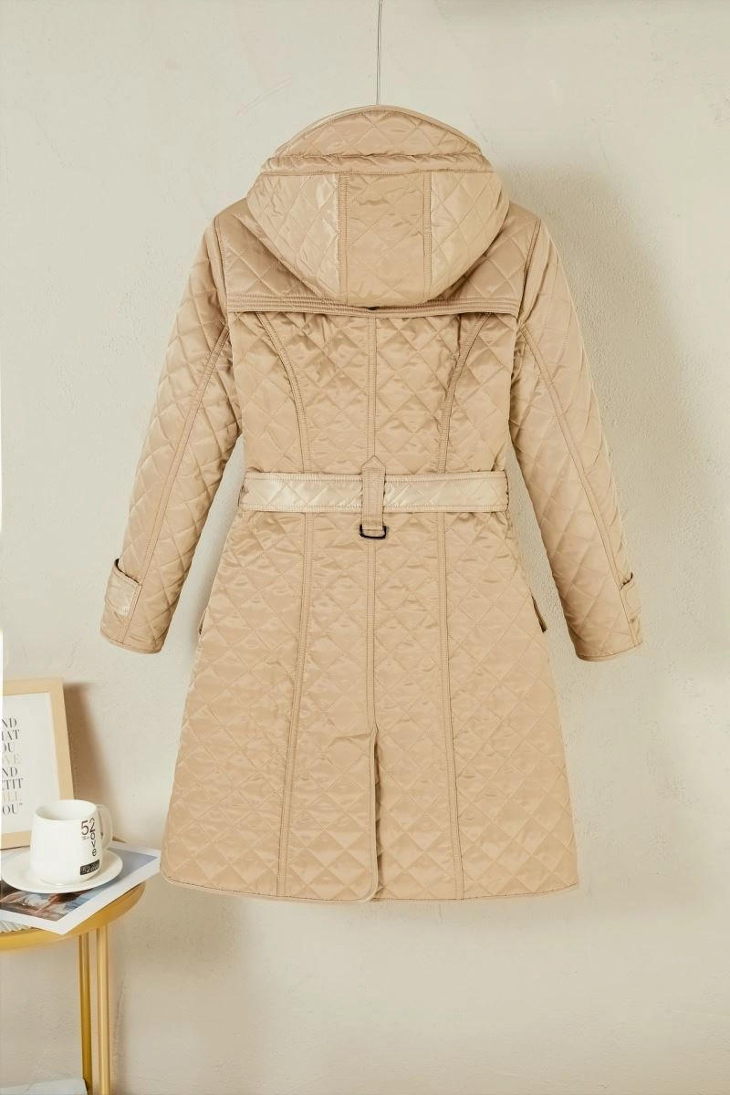 Low-cost Burberry Outwear