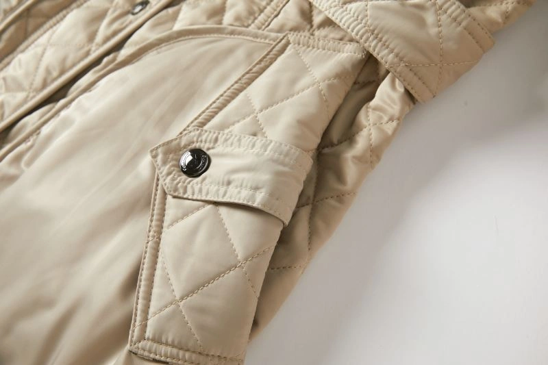 Low-cost Burberry Outwear