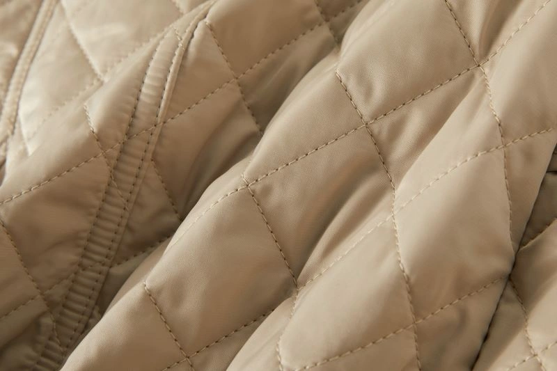 Low-cost Burberry Outwear