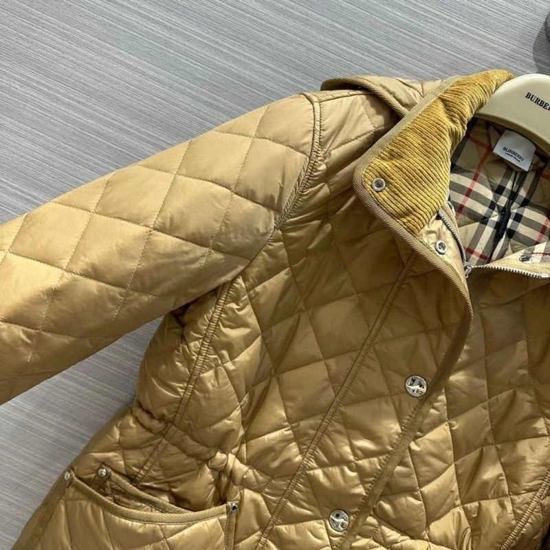 Discounted Burberry Outwear