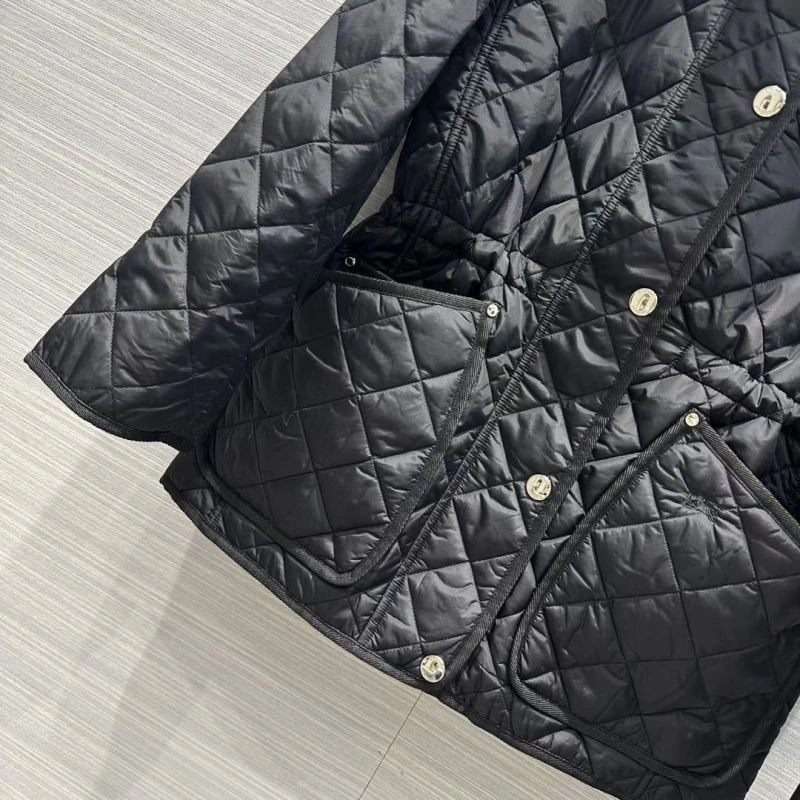 Top match Burberry Outwear