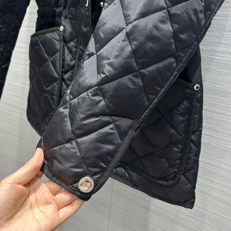 Top match Burberry Outwear