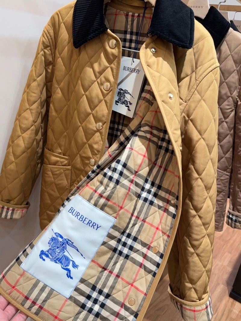 Top mirror Burberry Outwear