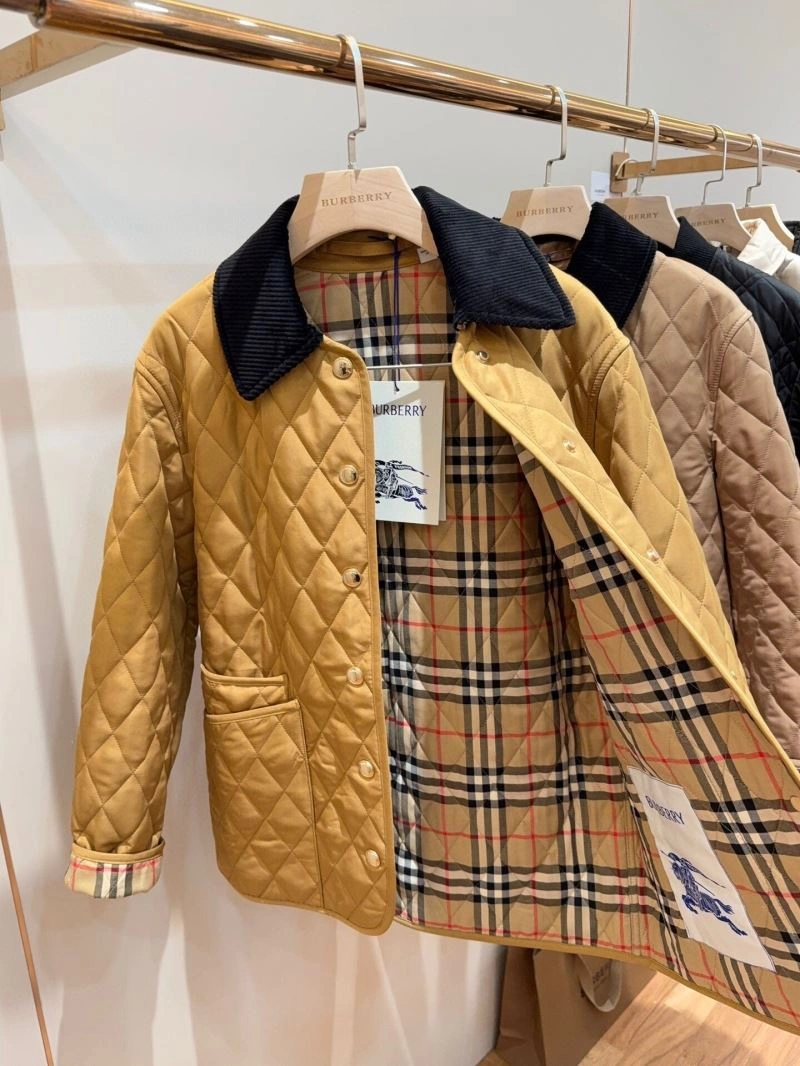 Top mirror Burberry Outwear
