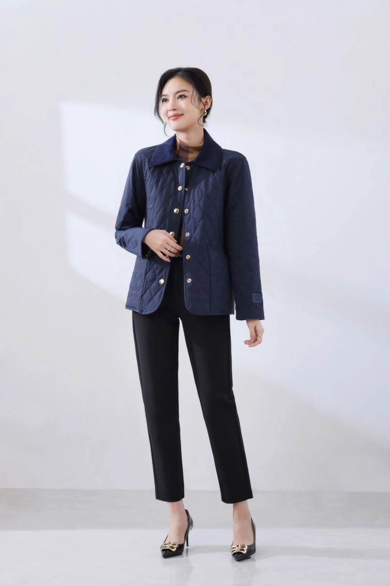 Top match Burberry Outwear