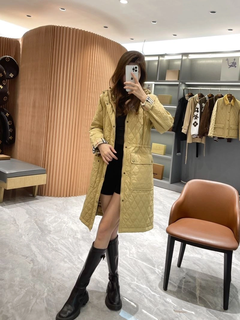 High accuracy Burberry Outwear