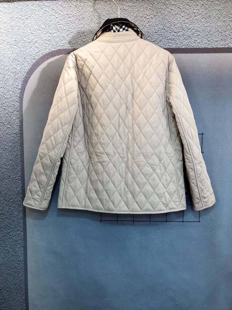 Low-cost Burberry Outwear