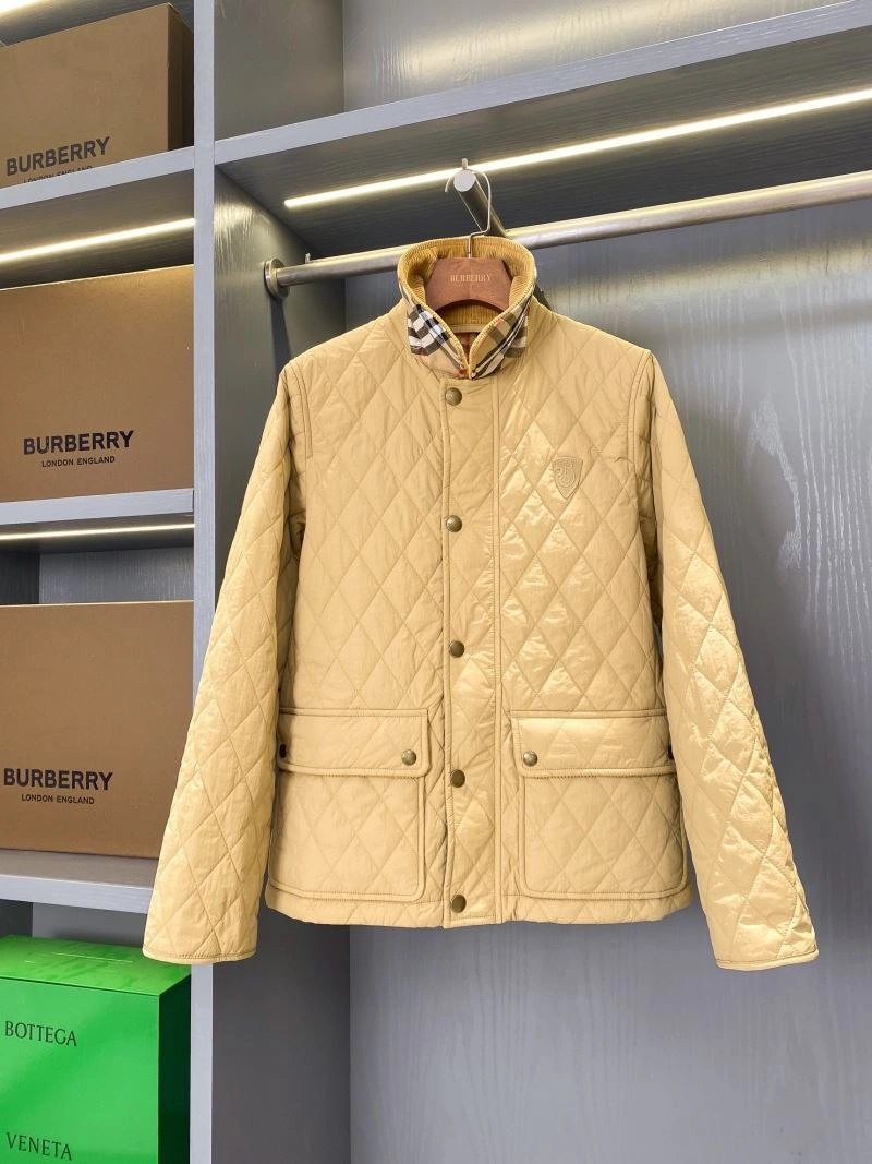 Low-cost Burberry Outwear