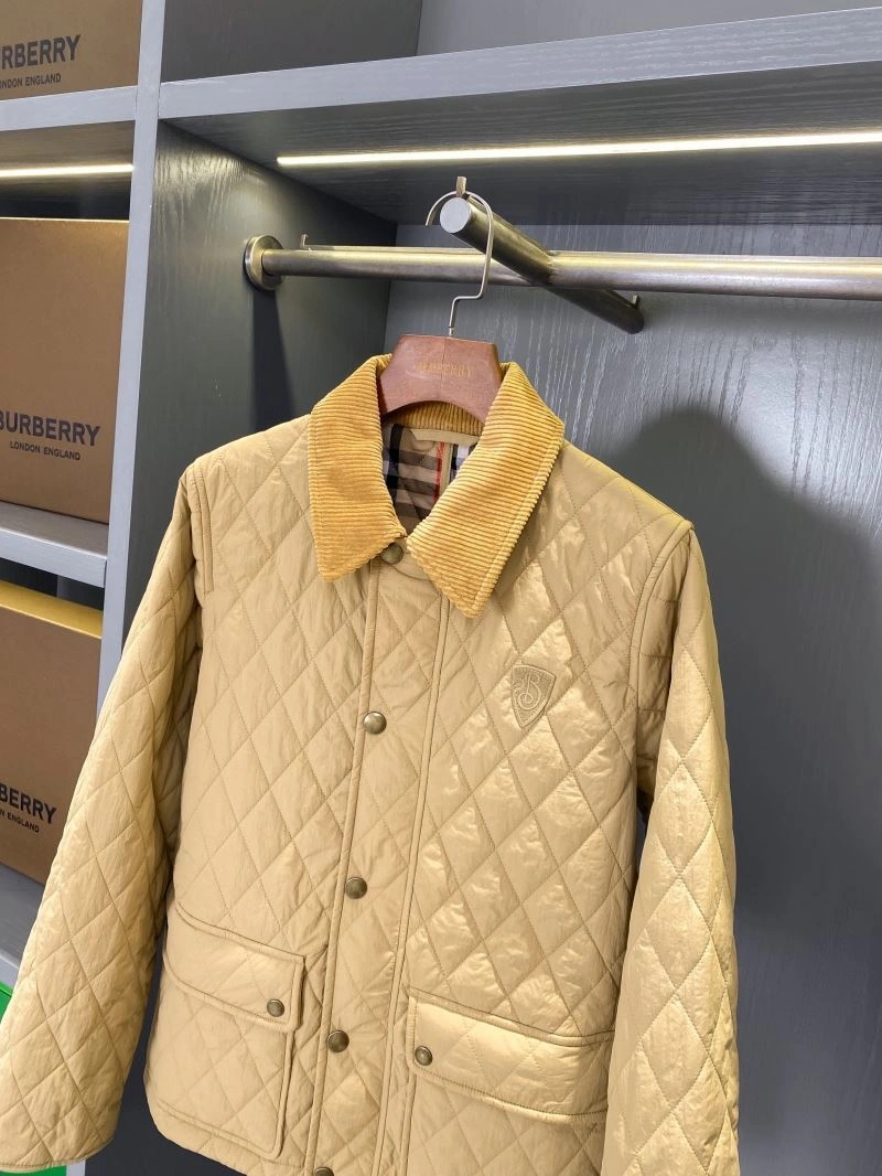 Low-cost Burberry Outwear