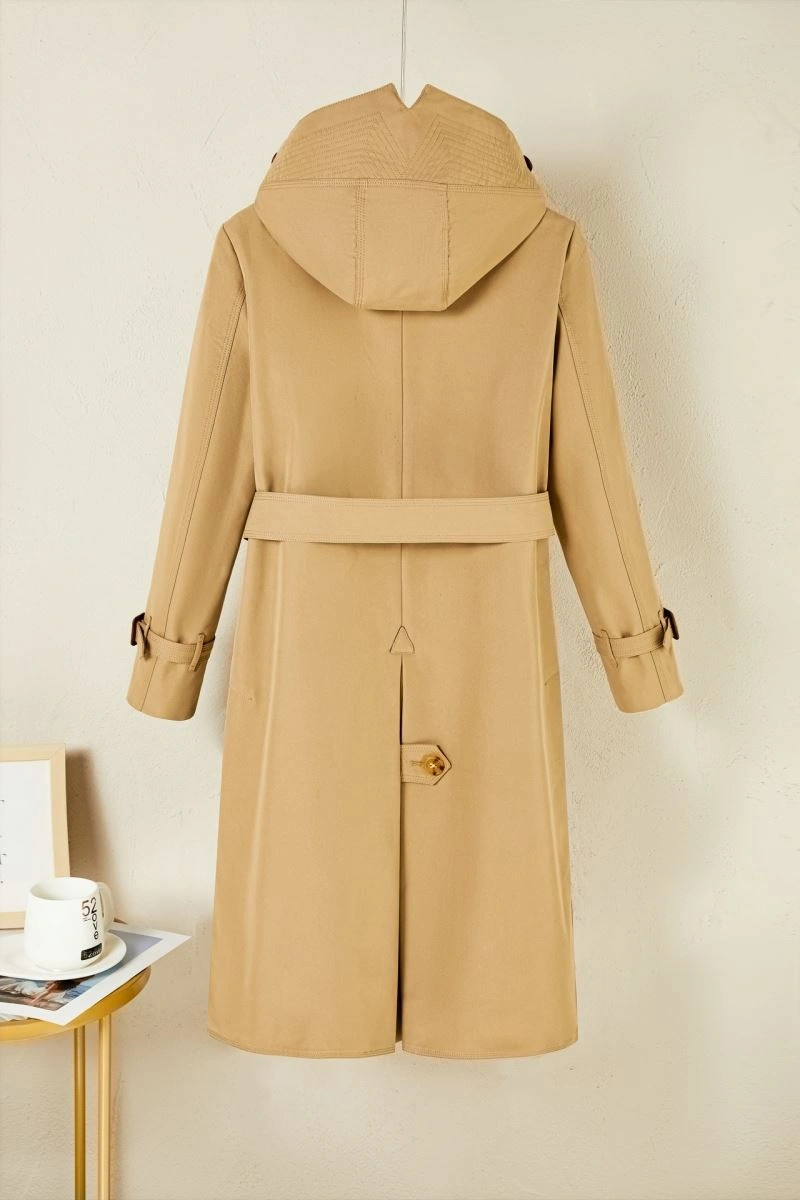 Low-cost Burberry Outwear