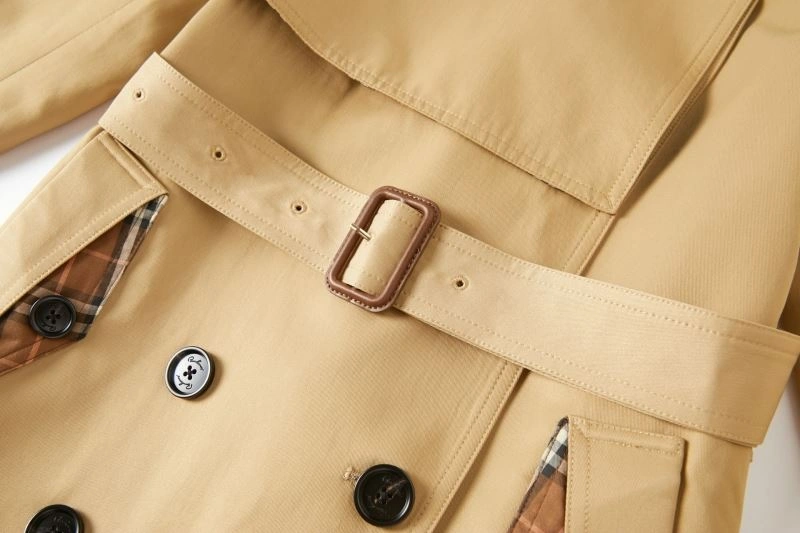 Bargain Burberry Outwear