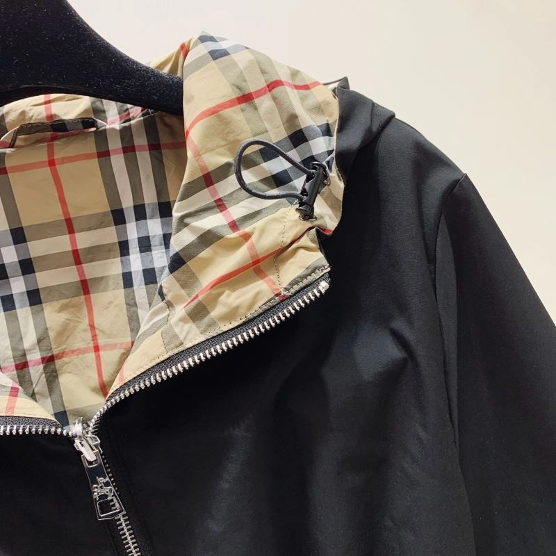 Brand-original Burberry Outwear