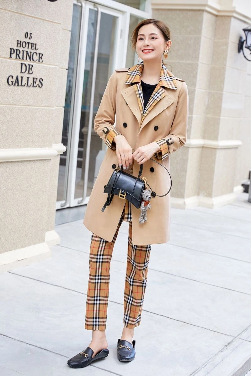 Official Burberry Outwear