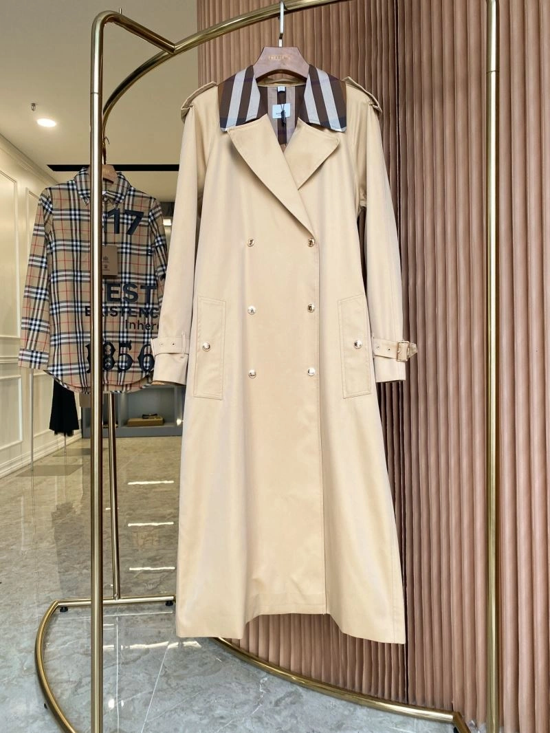 Discounted Burberry Outwear