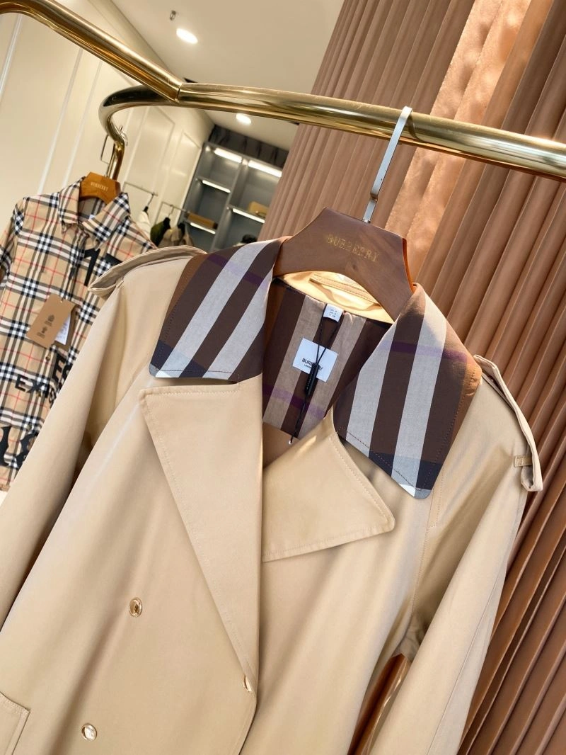 Discounted Burberry Outwear