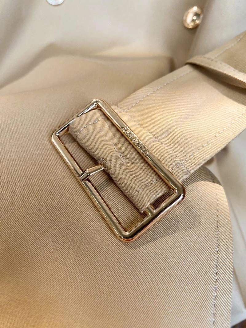 Discounted Burberry Outwear