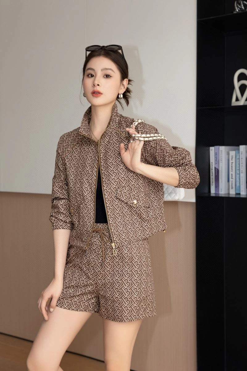 Burberry Outwear