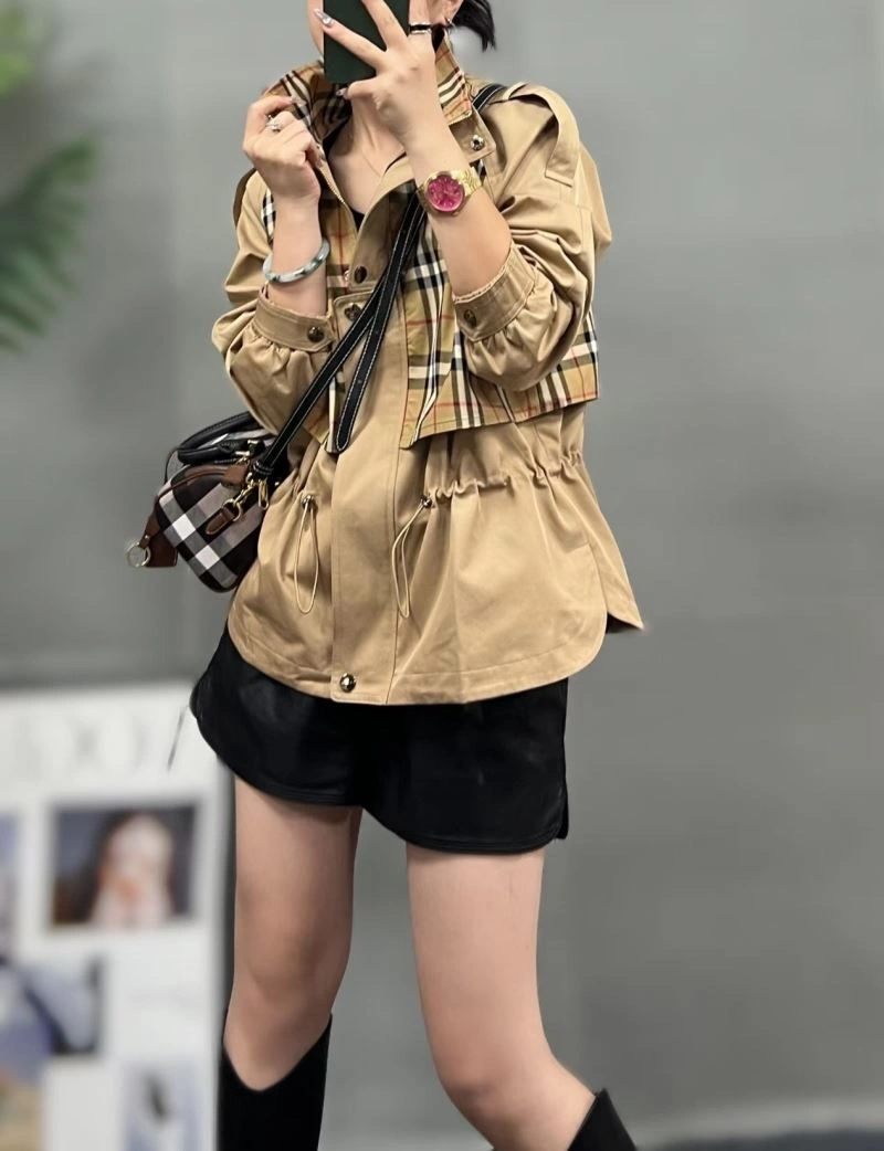 Accurate model Burberry Outwear