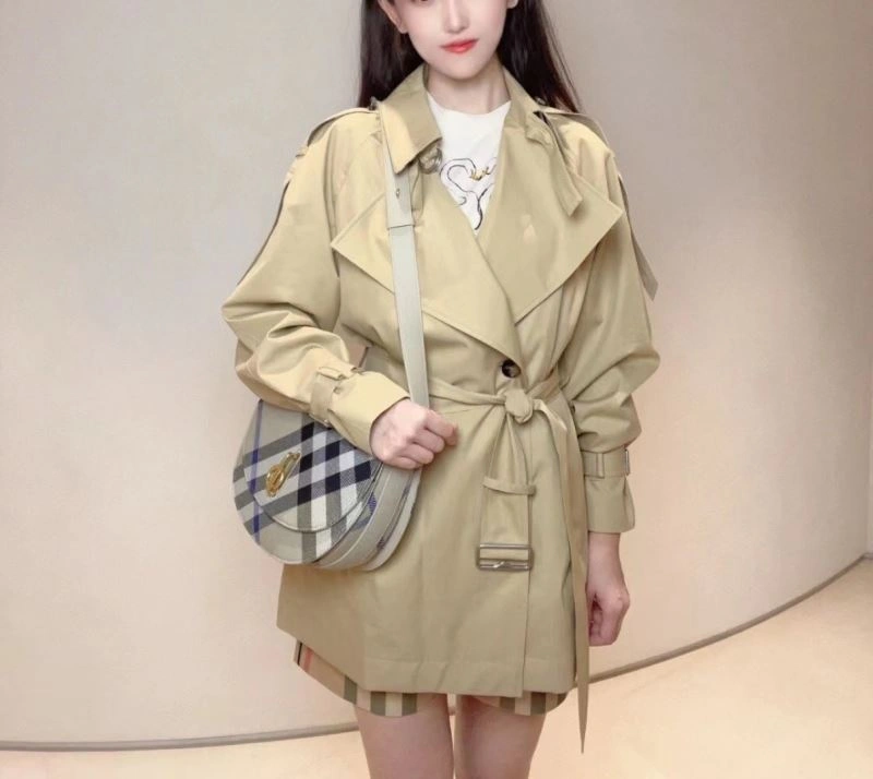 Economical Burberry Outwear