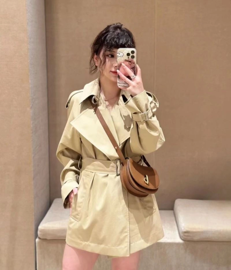Economical Burberry Outwear