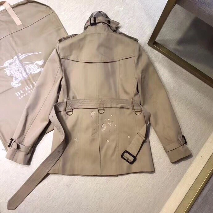 Factory-made Burberry Outwear