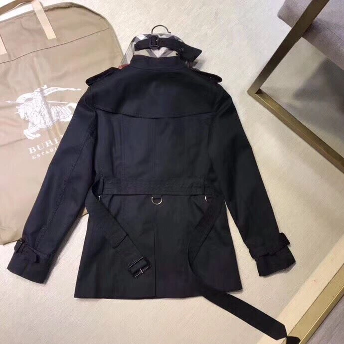 Original Burberry Outwear