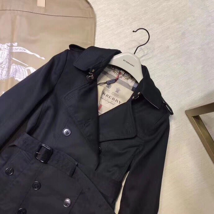 Original Burberry Outwear
