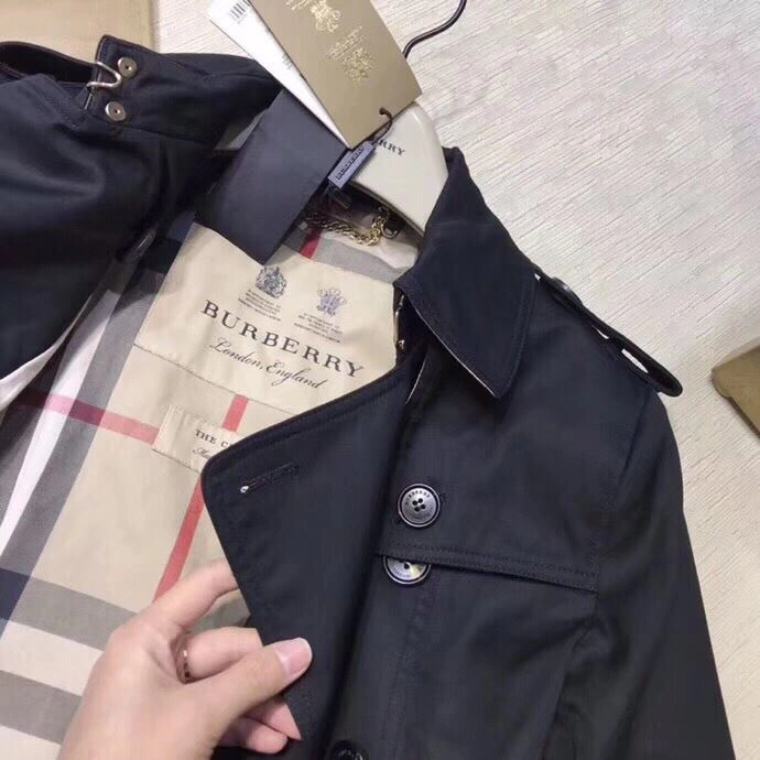 Original Burberry Outwear