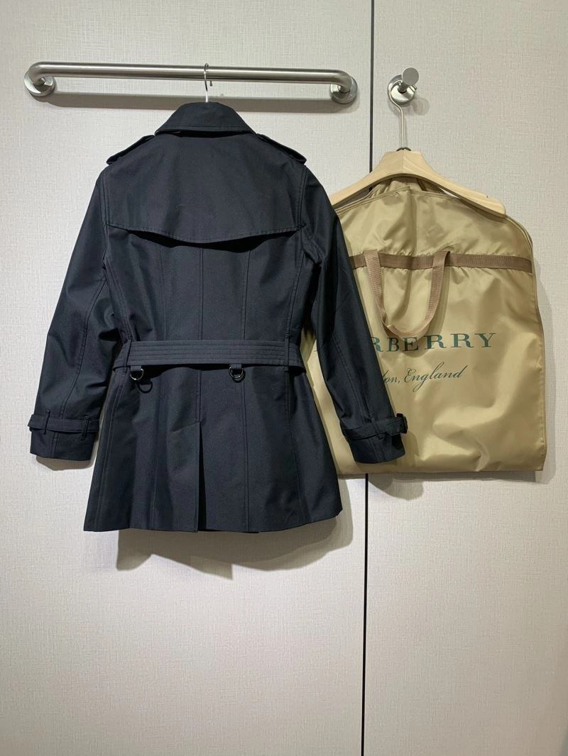 Official Burberry Outwear
