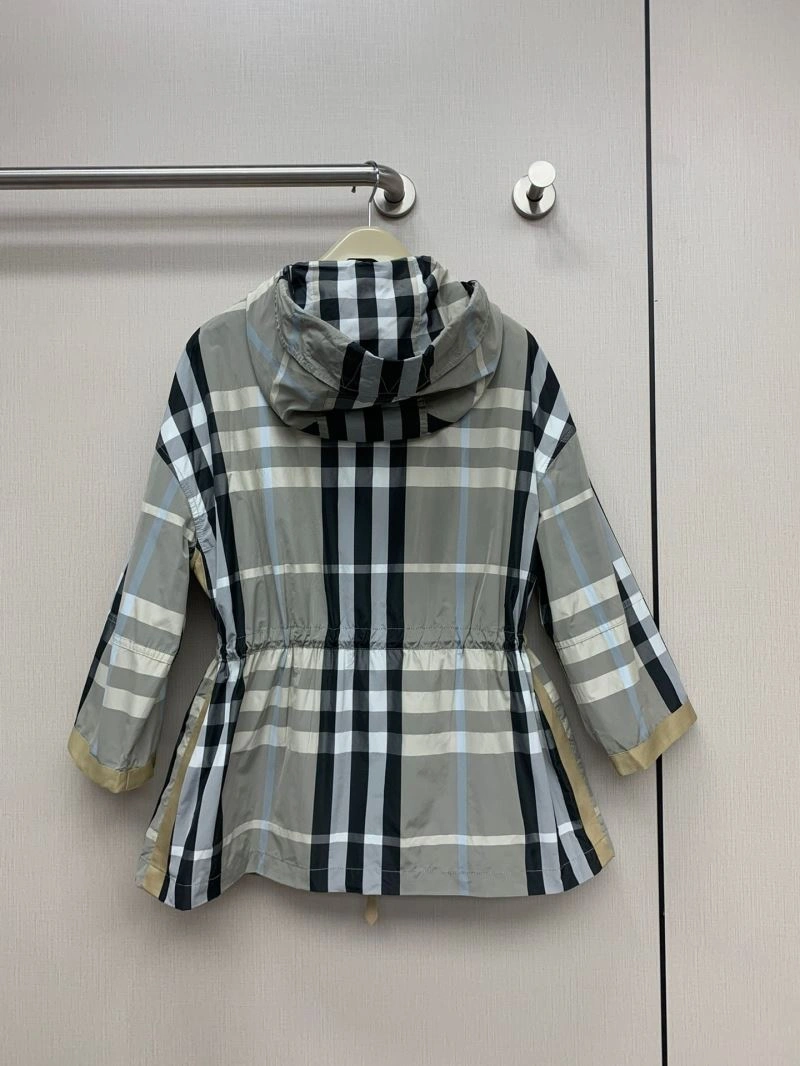 Brand-original Burberry Outwear