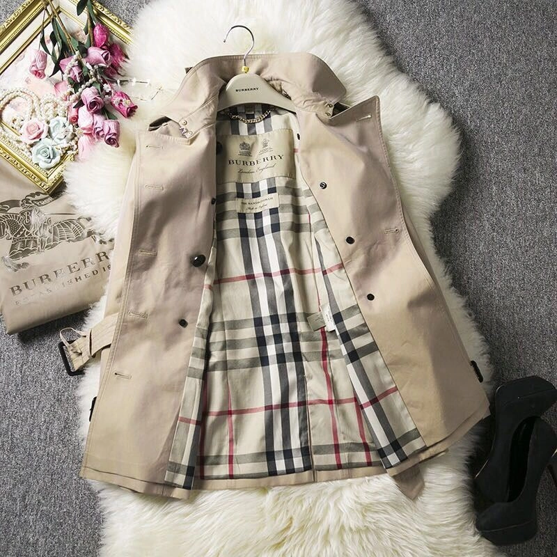 Top mirror Burberry Outwear