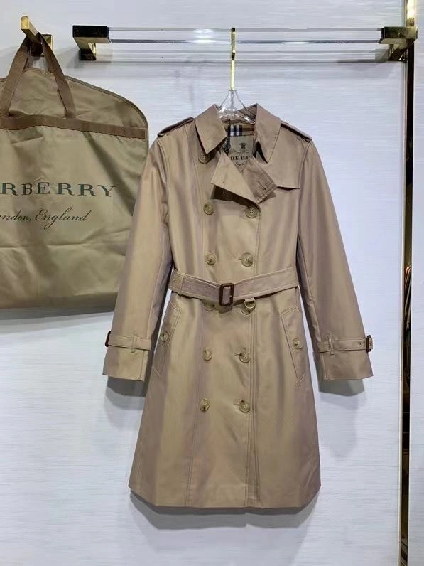 Burberry Outwear