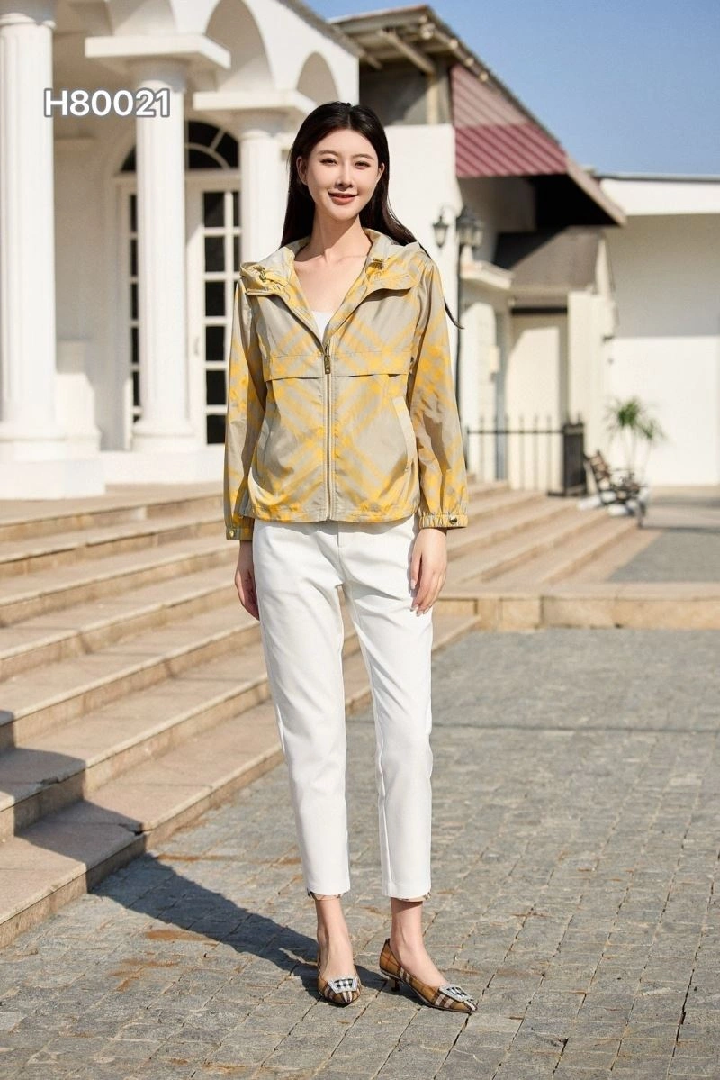 Authentic Burberry Outwear