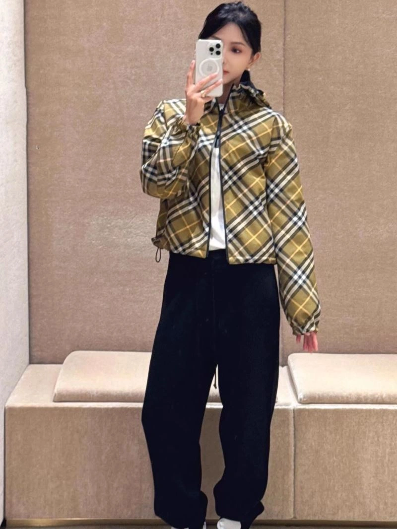 Brand-original Burberry Outwear