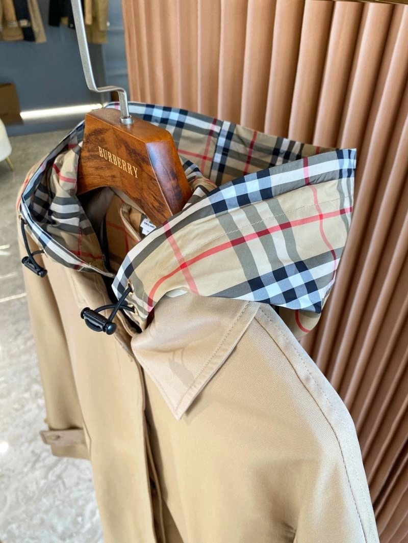 High accuracy Burberry Outwear