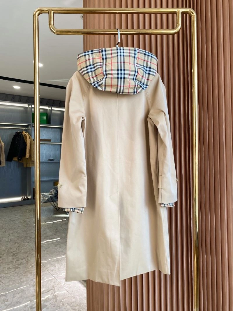 High accuracy Burberry Outwear