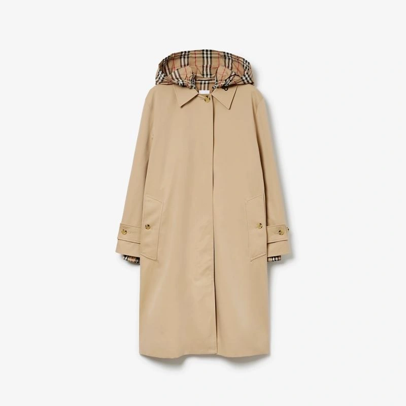 Accurate model Burberry Outwear