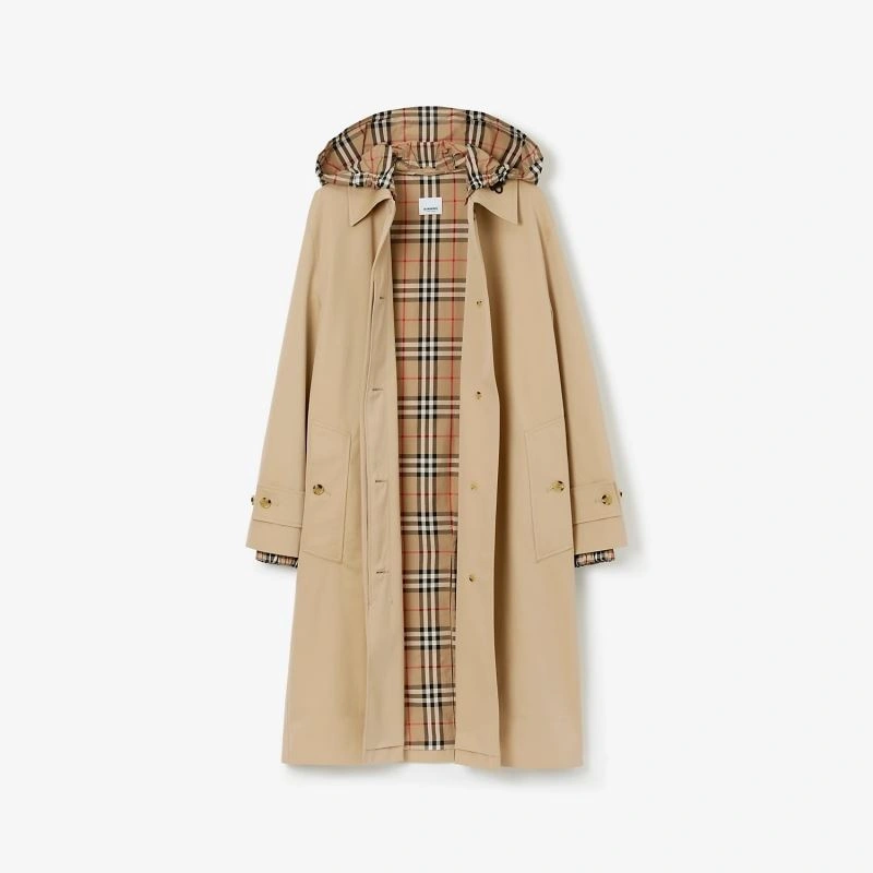 Accurate model Burberry Outwear