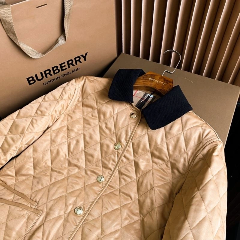 High accuracy Burberry Outwear