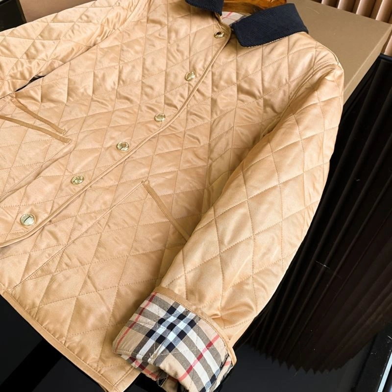 High accuracy Burberry Outwear
