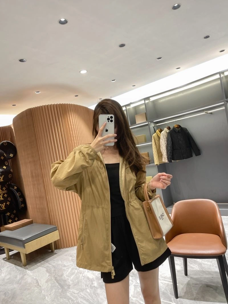 Burberry Outwear