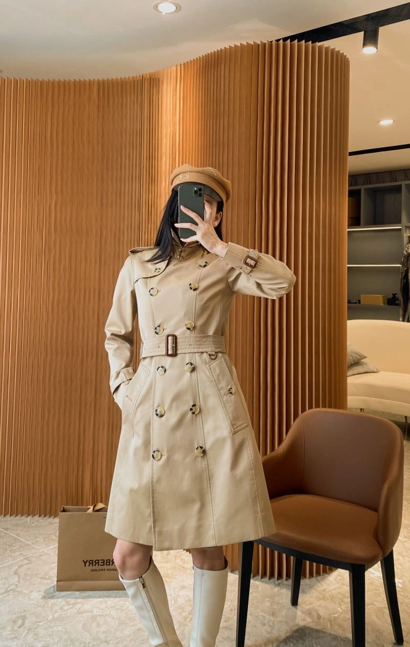 Original Burberry Outwear