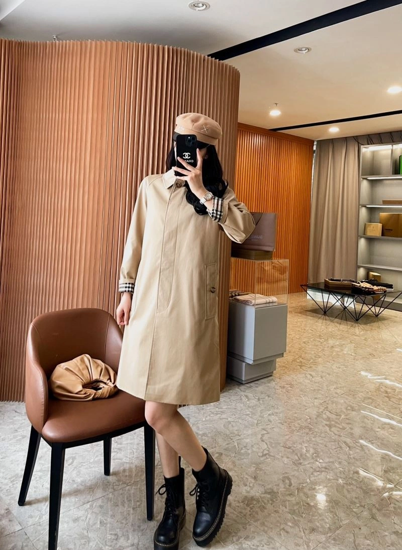 Inexpensive Burberry Outwear