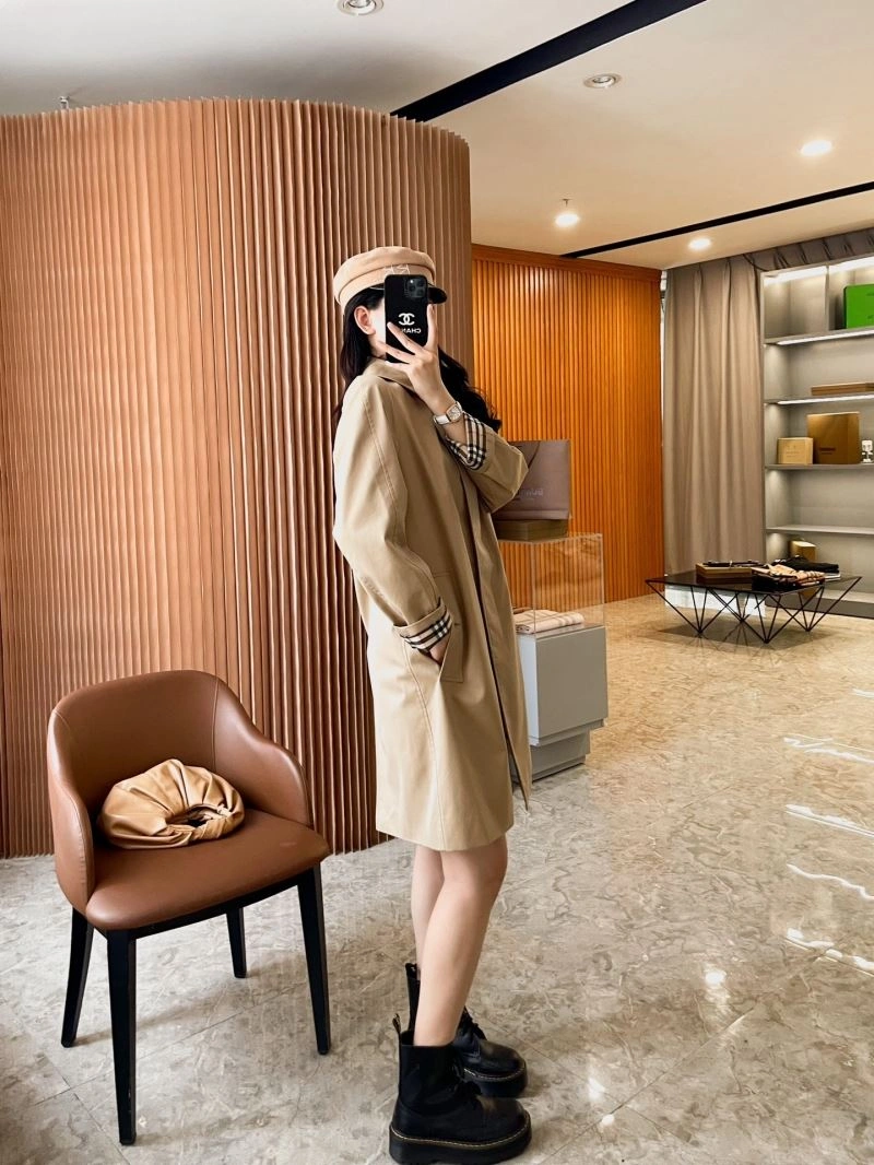 Inexpensive Burberry Outwear